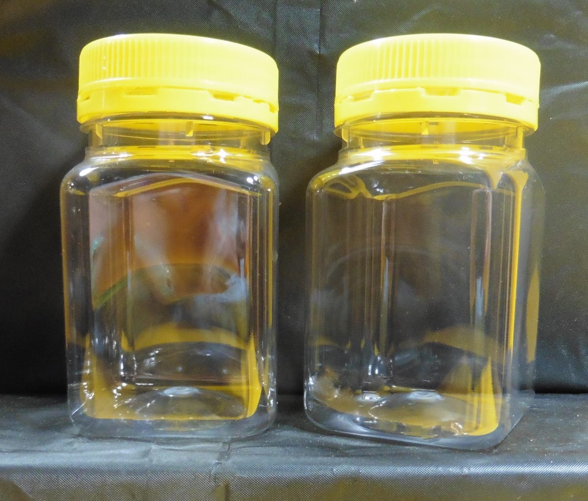 500GM SQUARE PLASTIC JAR - Guilfoyle WA